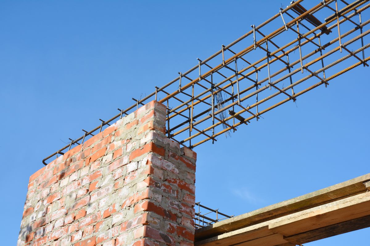 Comment poser un linteau préfabriqué ? - Triskeline